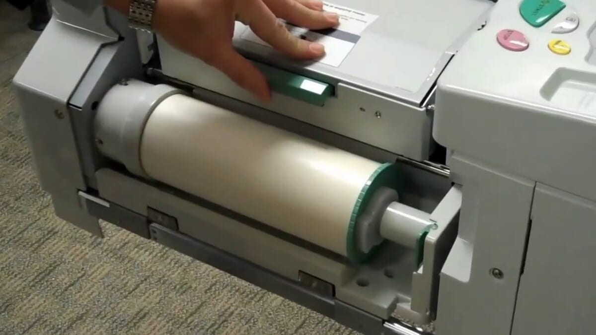 MÁY IN SIÊU TỐC EZ221 - CÔNG TY TNHH SẢN XUẤT & THƯƠNG MẠI PHÚ VIỆT